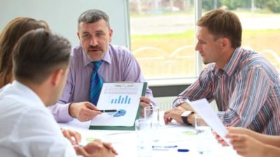 How to perform a medical device design review - Medical Device HQ 1